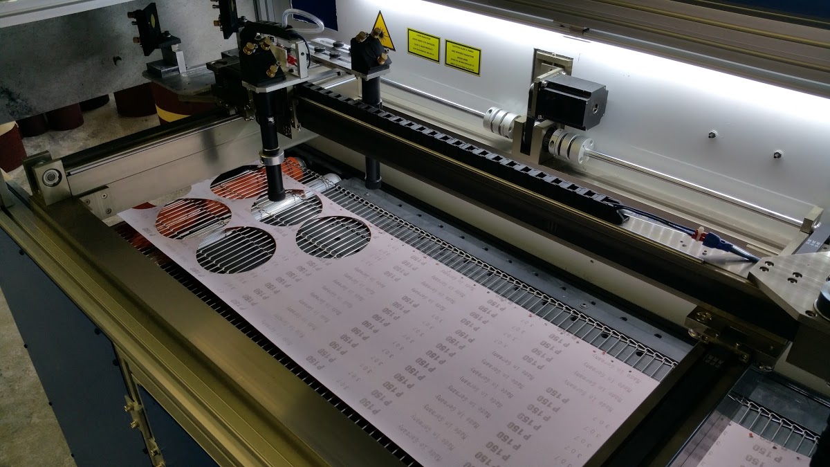 ABOUT – BLUE DOT LASER